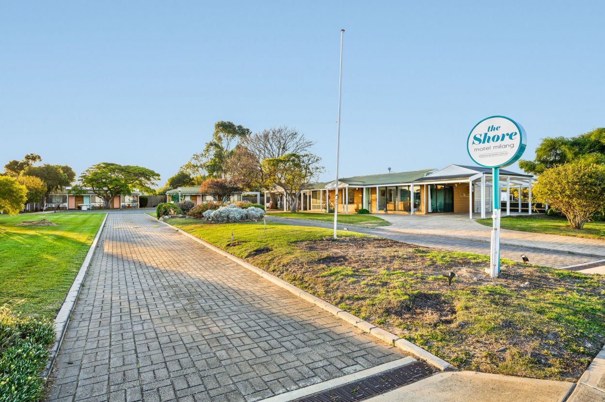 Costello Hotels The Shore Milang | Travel Auctions