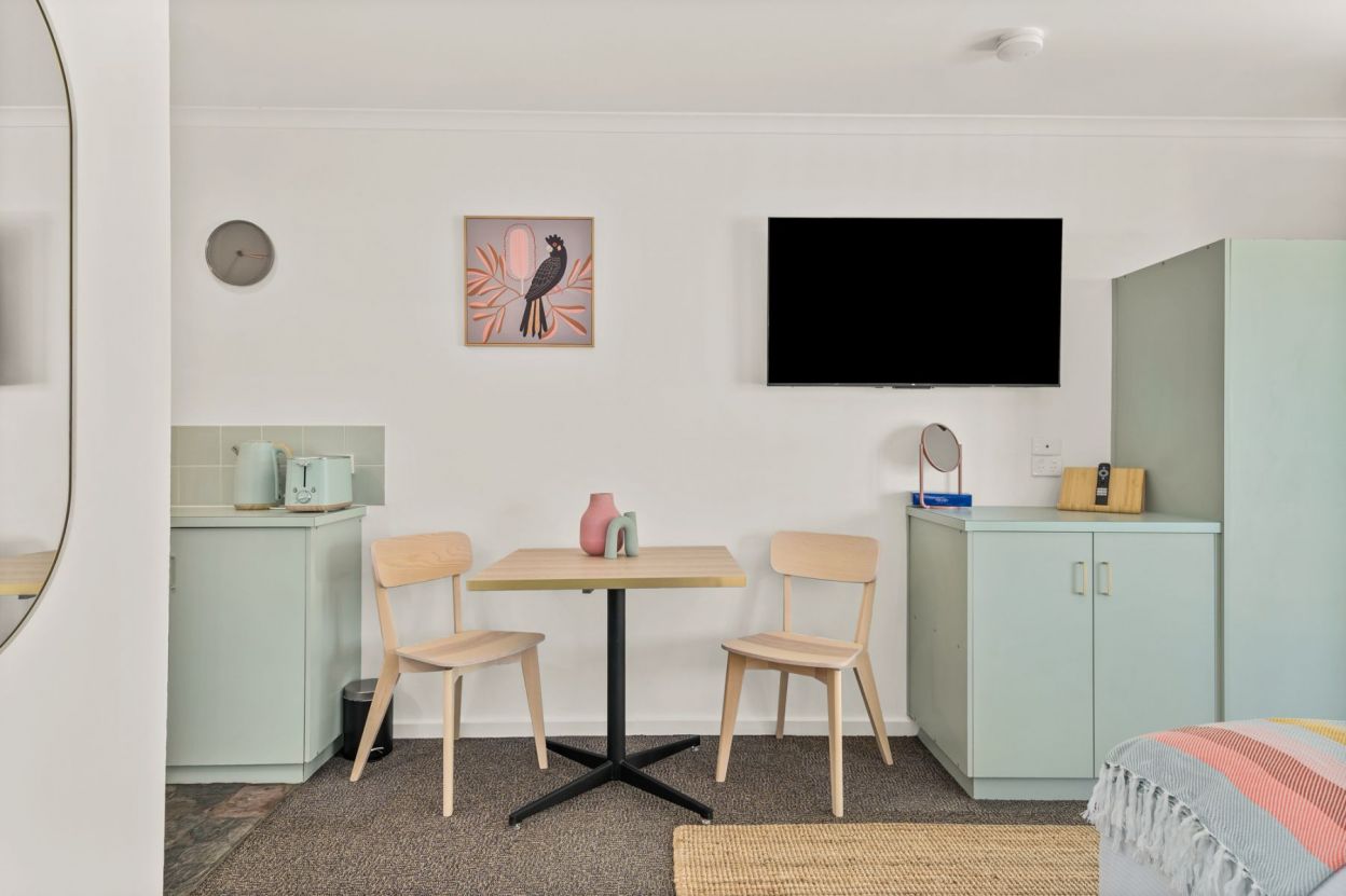 Costello Hotels The Shore Milang | Travel Auctions
