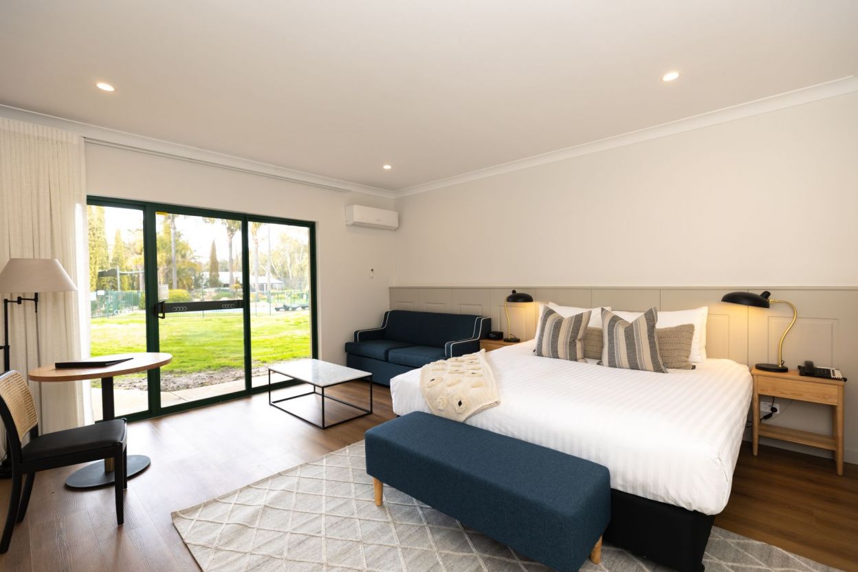 Clare Country Club | Travel Auctions