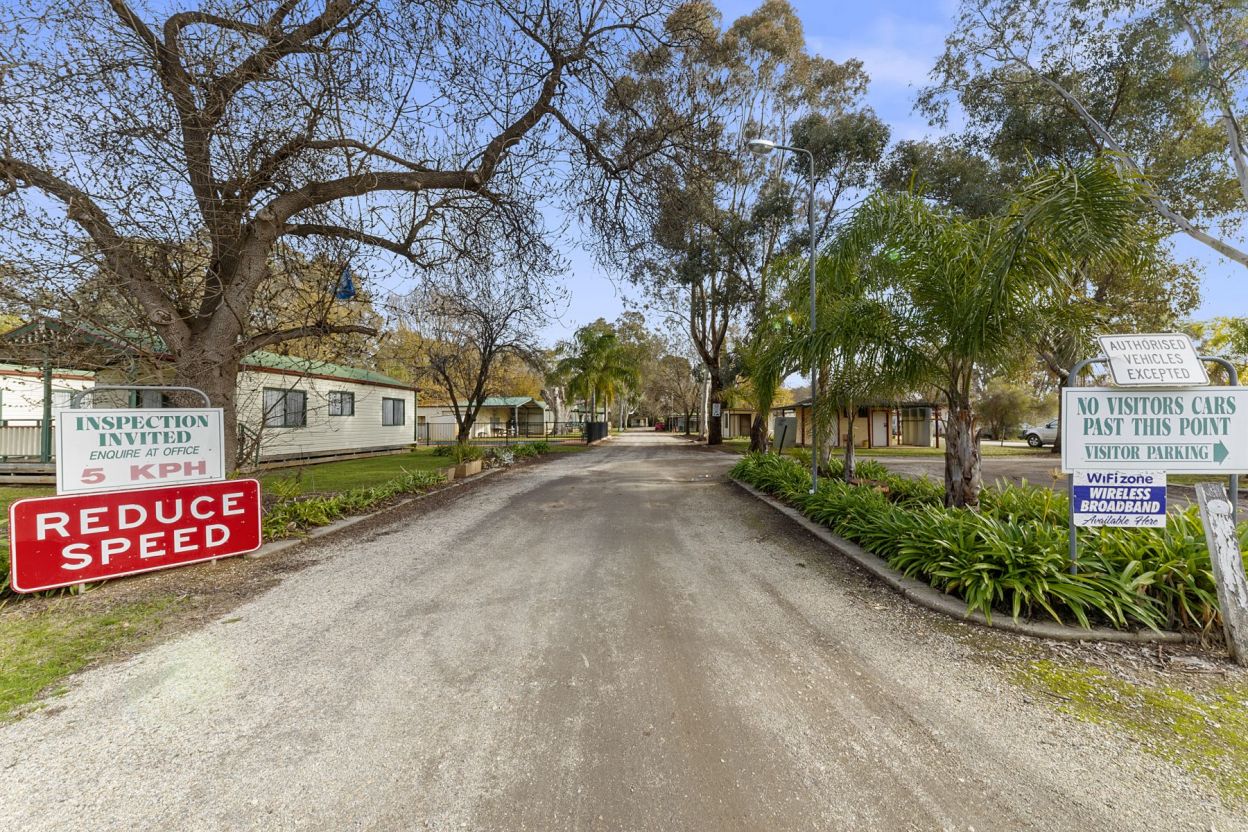 Howlong Caravan Park | Travel Auctions